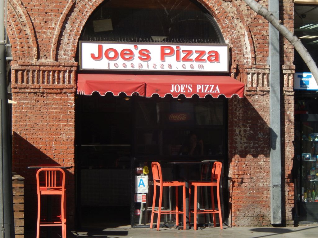 Joe’s Pizza—The Pizza Snob Finds a Perfect Slice on the Left Coast ...