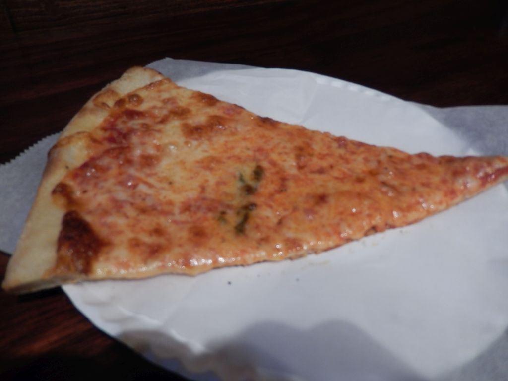 NYC’s Highline Pizzeria—A Grease Bomb of a Slice! | The Pizza Snob
