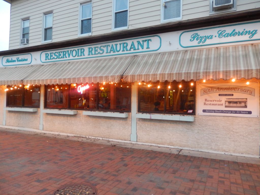Pizza at the Reservoir Restaurant—A Family Tradition in South Orange ...