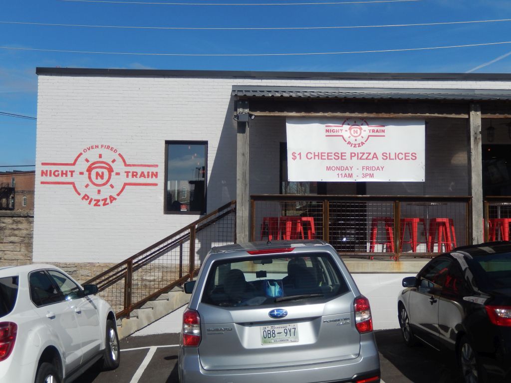 Nashville’s Night Train Pizza—Pizza Comes to the Gulch! | The Pizza Snob