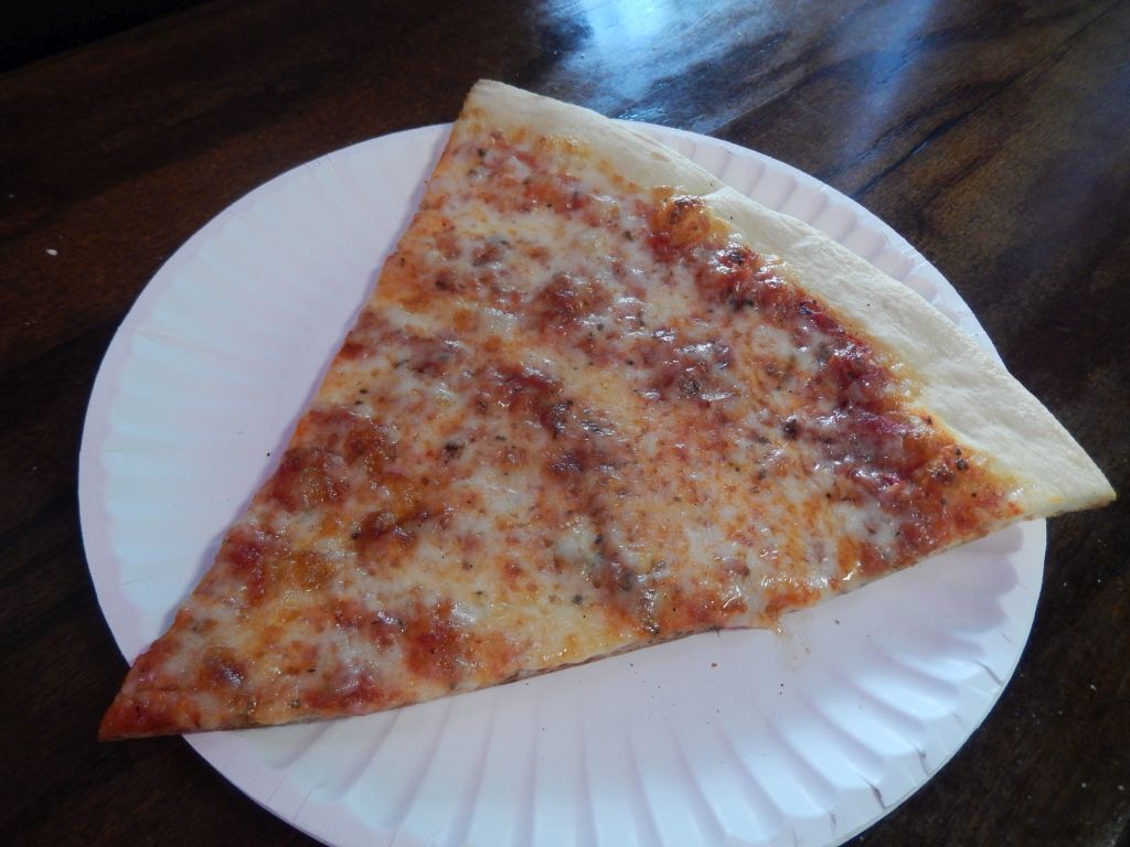 Joey Brooklyn’s in St. Pete Florida—Pizza and the Yankees! | The Pizza Snob