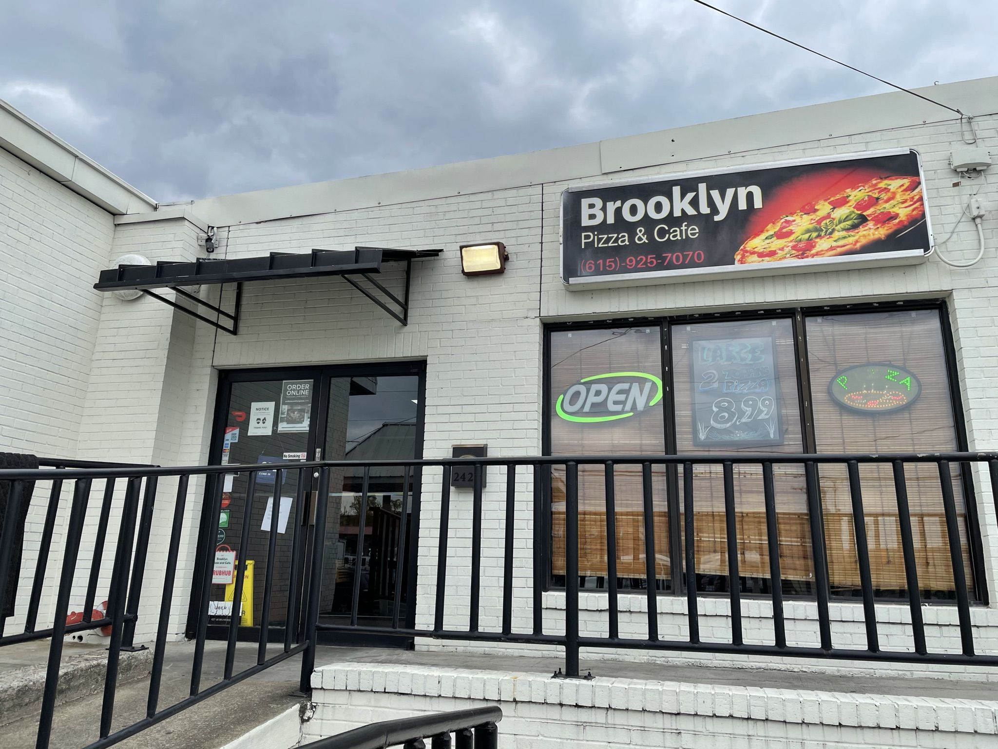 Brooklyn Pizza & Cafe—A Nashville Pizza Commodity | The Pizza Snob