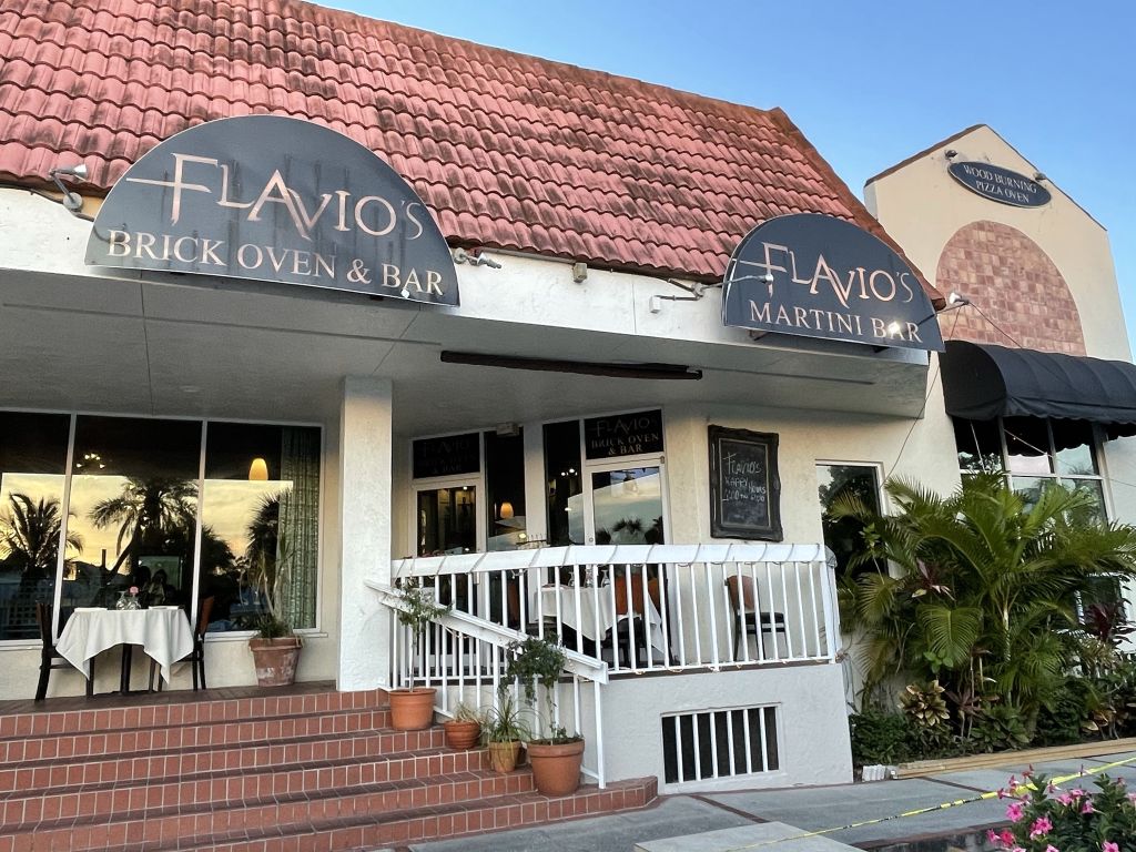 Flavio’s Brick Oven Pizza & Bar—Fine Restaurant Serves a Fantastic ...